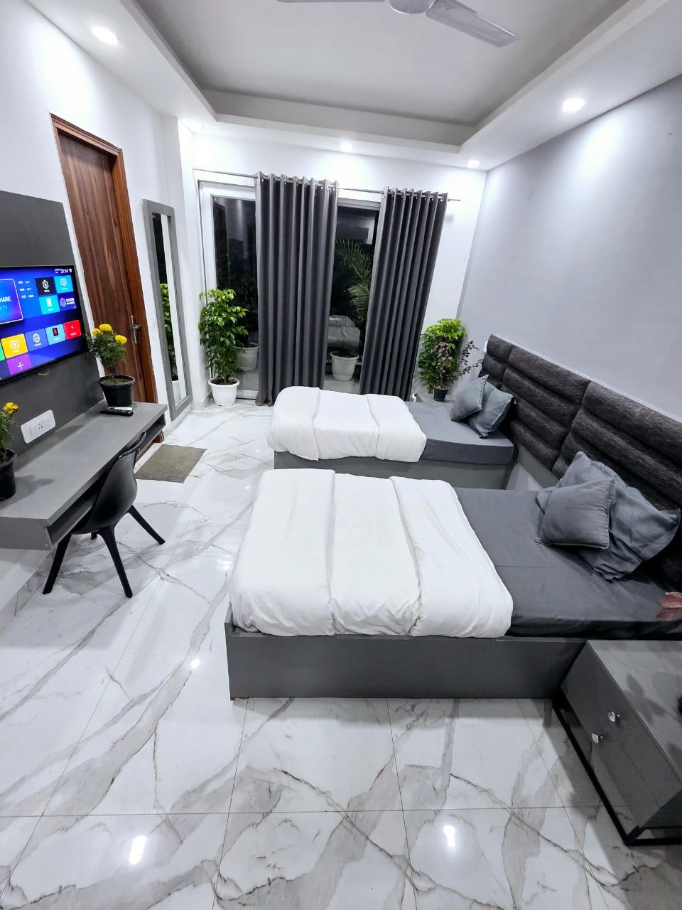 Cloud Nine Rooms
